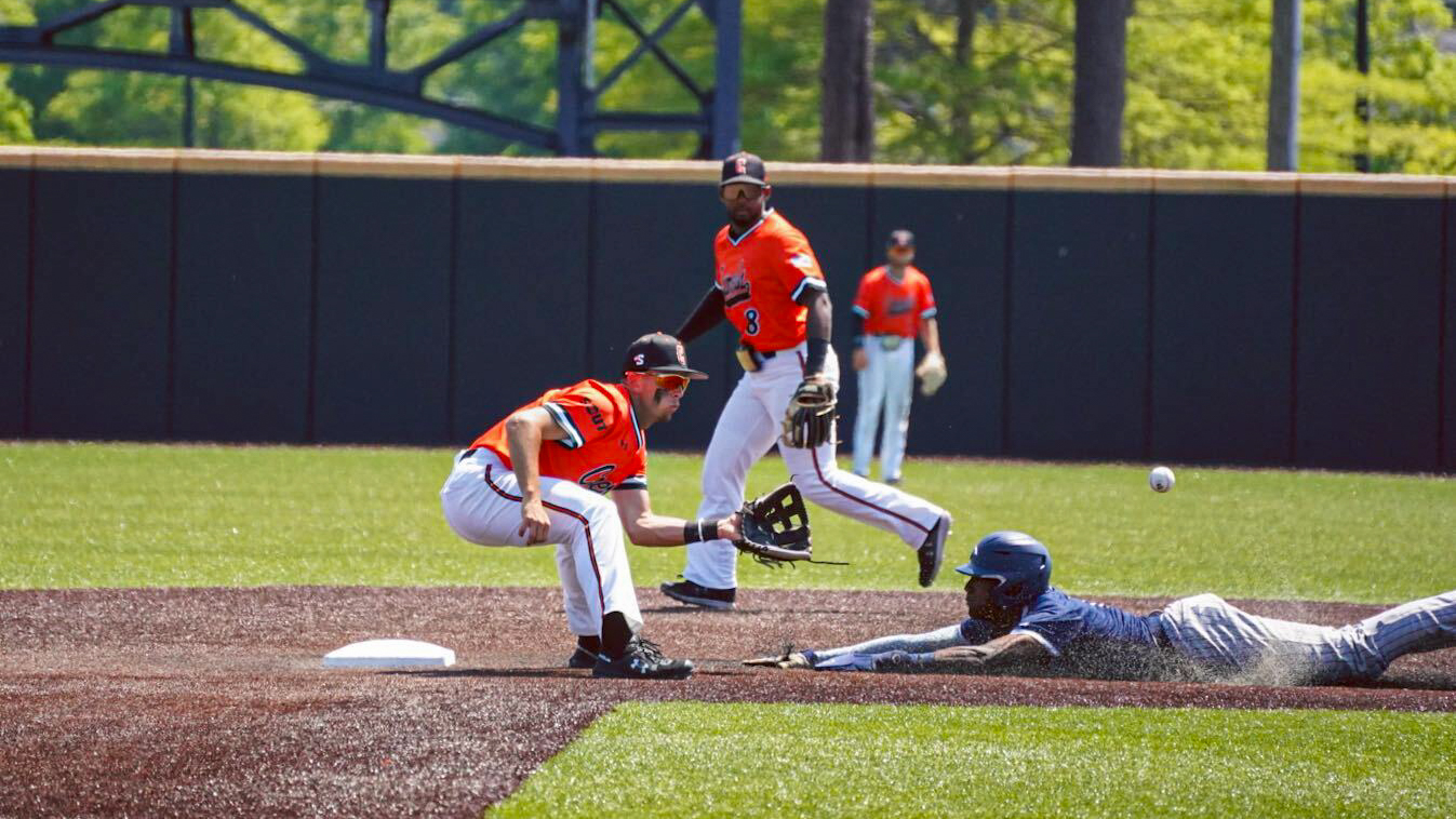 Camels drop series finale to Longwood - Campbell University