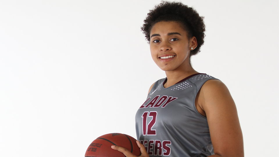 Alexus Calhoun - Women's Basketball - Campbellsville University Athletics