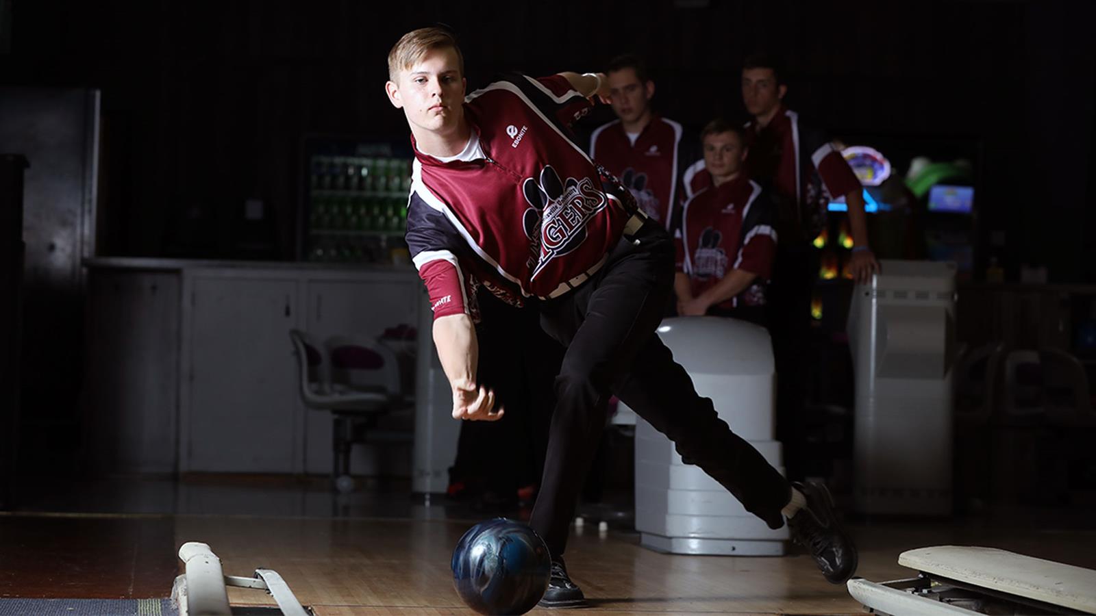 Nolan Renfro - Men's Bowling - Campbellsville University Athletics