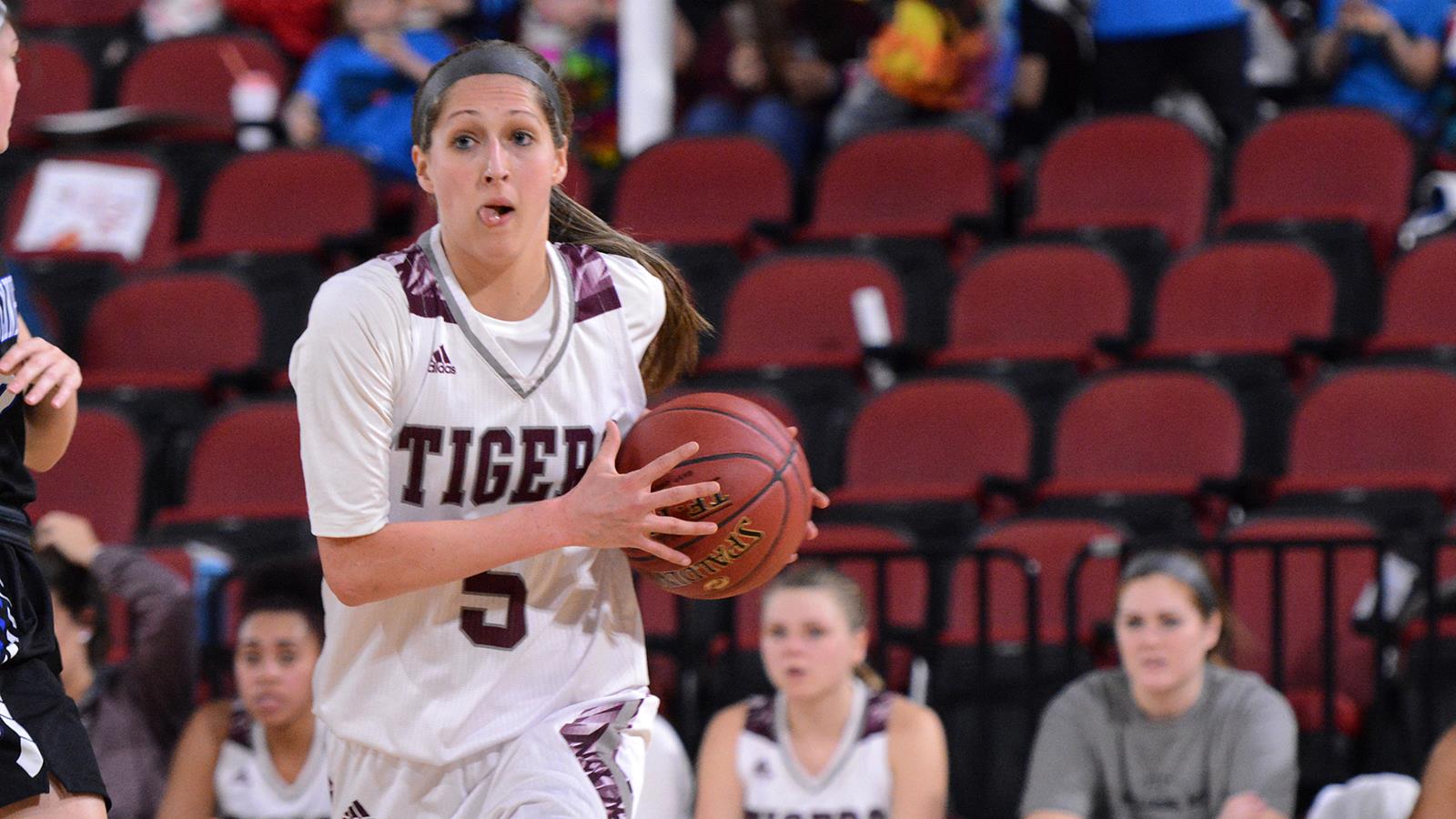 Madison Clements - Women's Basketball - Campbellsville University Athletics