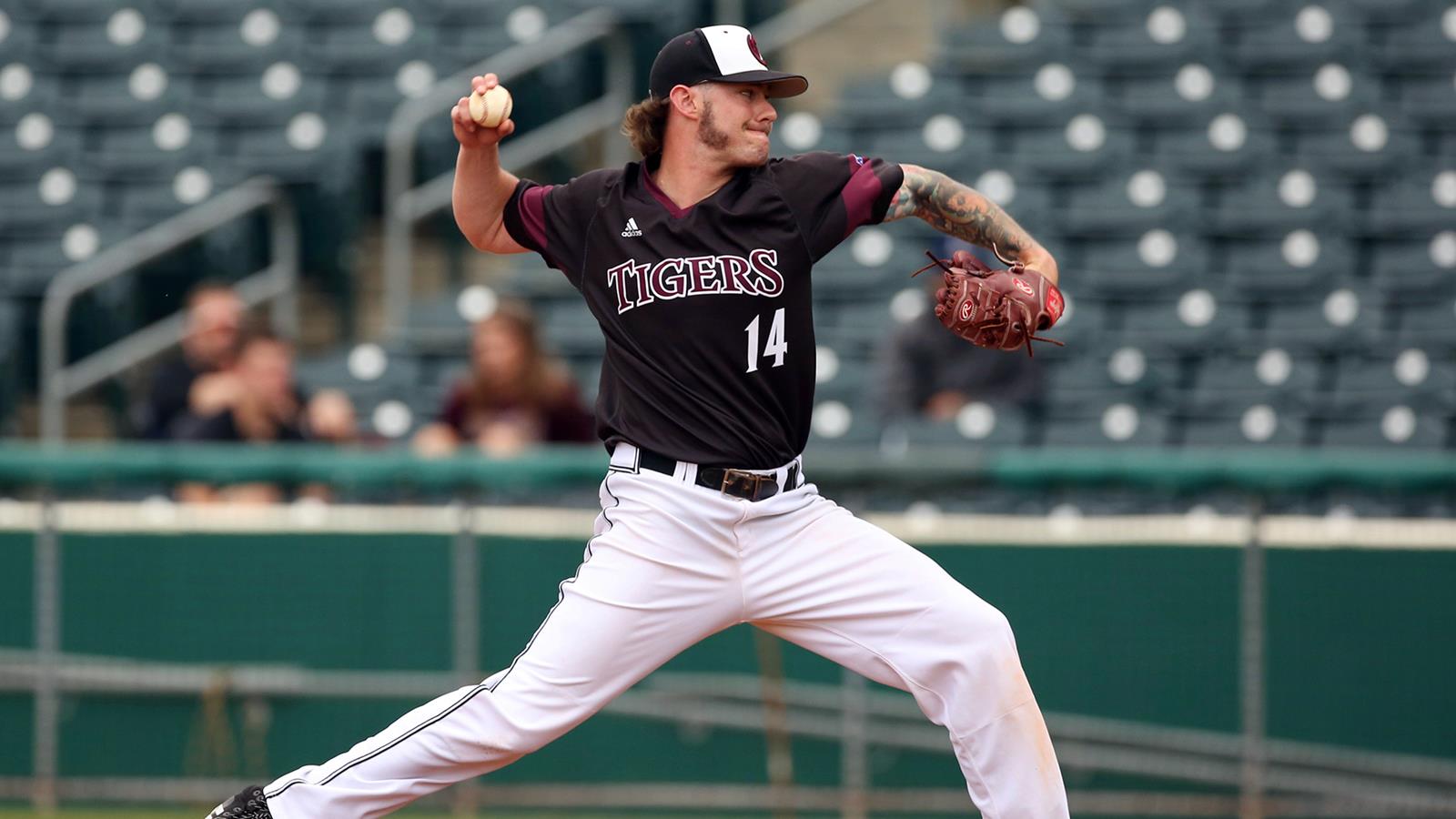 Logan Roberts - Baseball - Campbellsville University Athletics