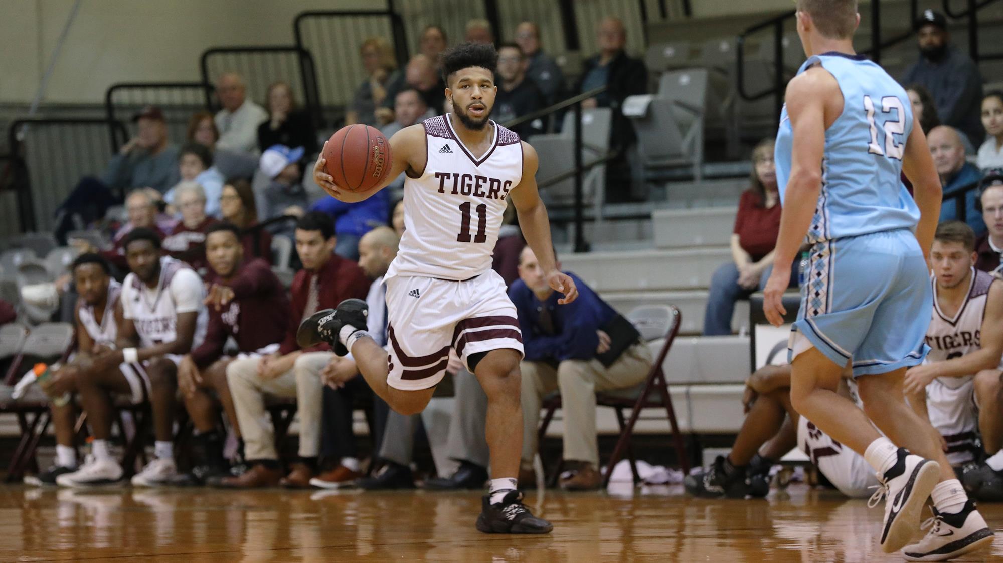Max Reyes - Men's Basketball - Campbellsville University Athletics