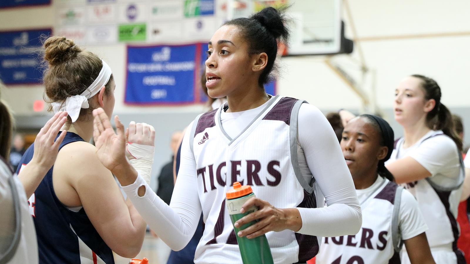 Alexus Calhoun - Women's Basketball - Campbellsville University Athletics