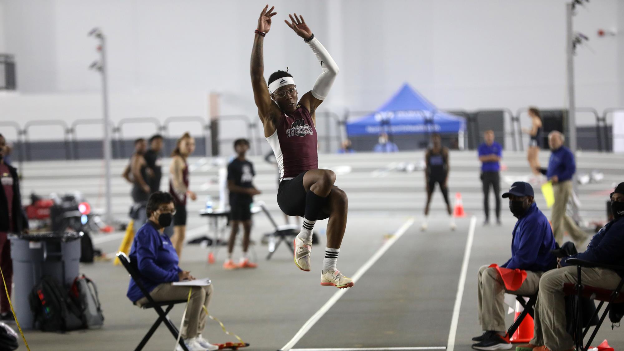 Kilan Macklin - Men's Track & Field - Campbellsville University Athletics