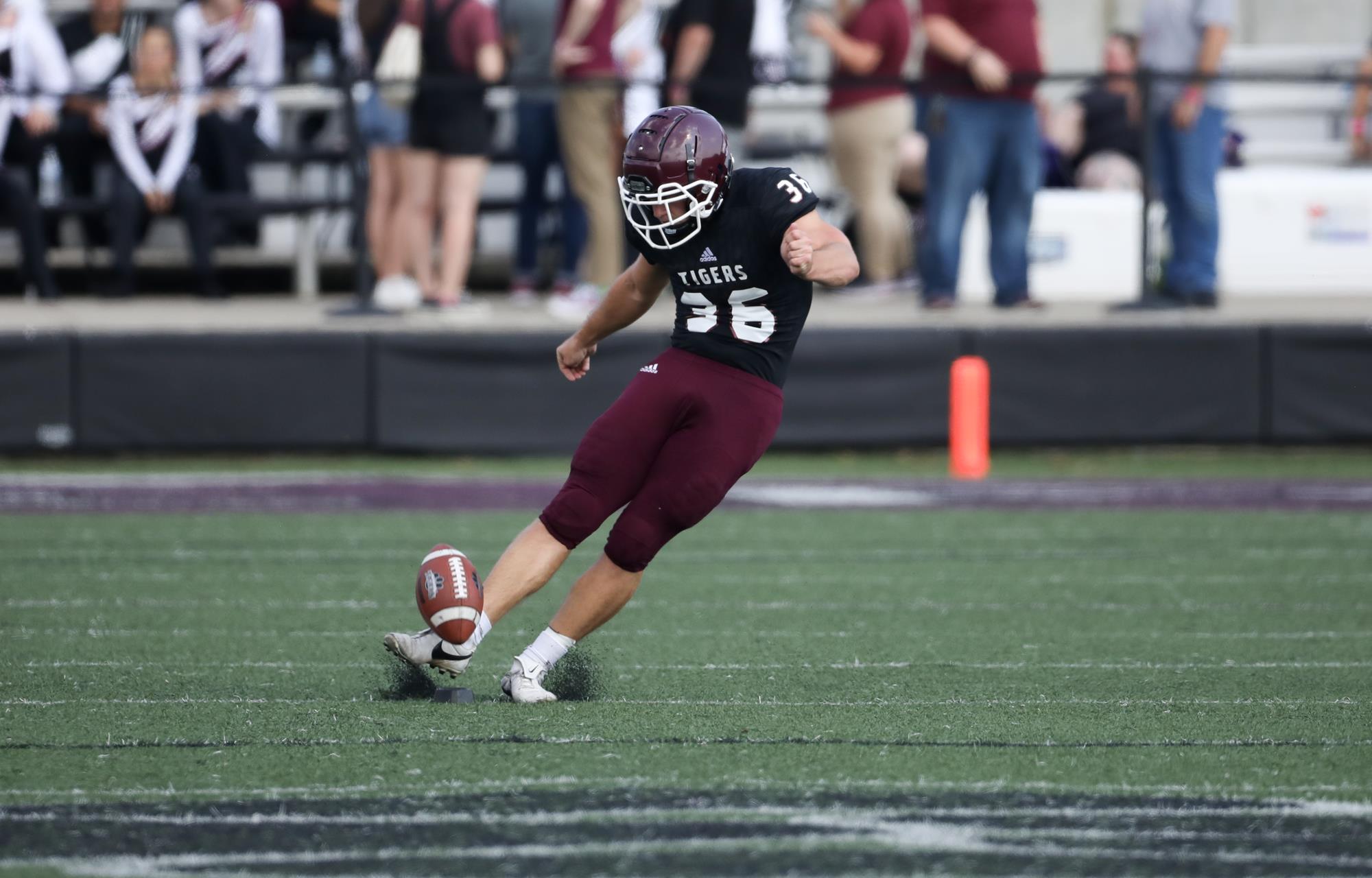 Devin Neally - Football - Campbellsville University Athletics