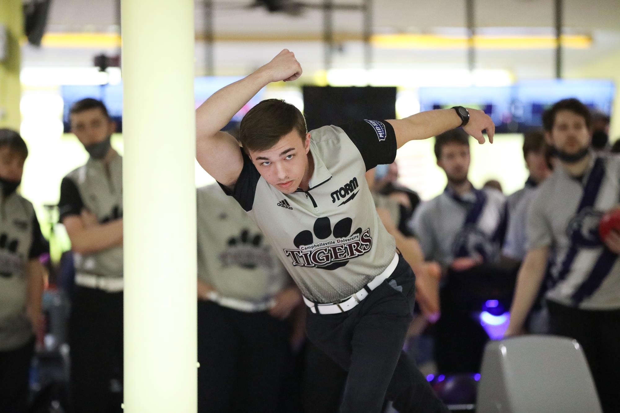 Blake Roberts - Men's Bowling - Campbellsville University Athletics