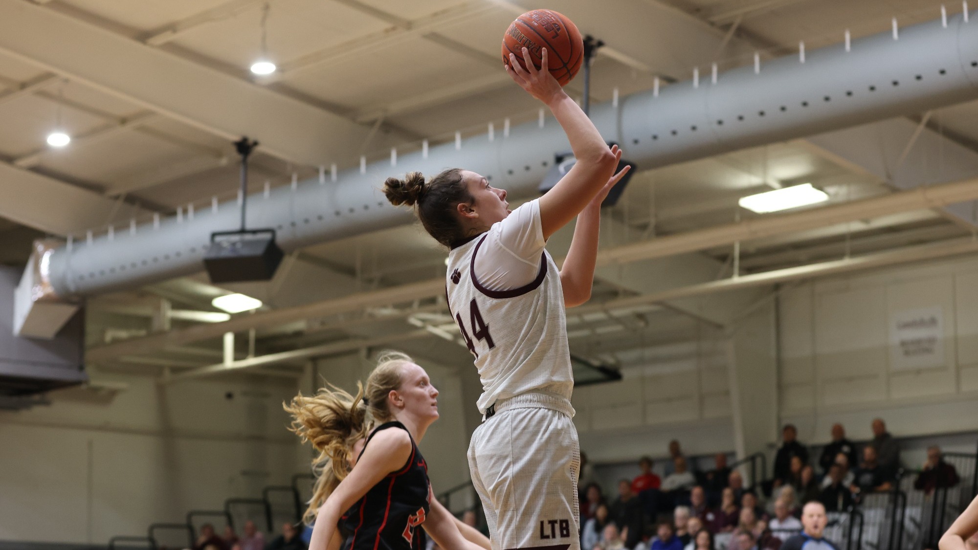 Lady Tigers suffer first loss of the season to #3 Wildcats ...