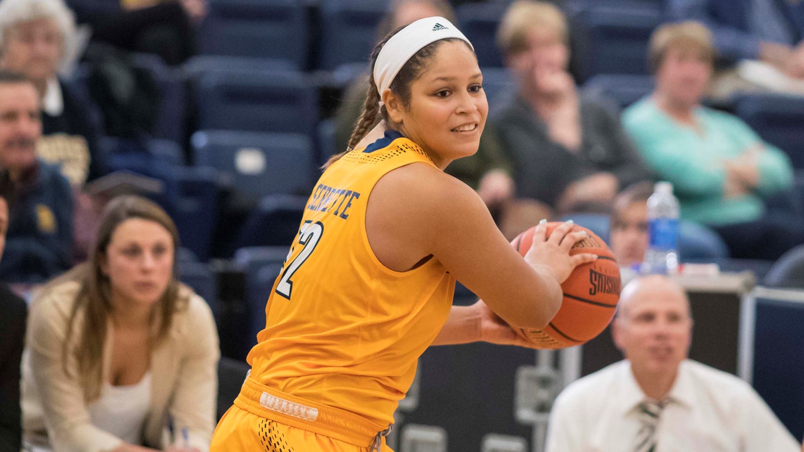 Saliah Serrette - Women's Basketball - Canisius University Athletics