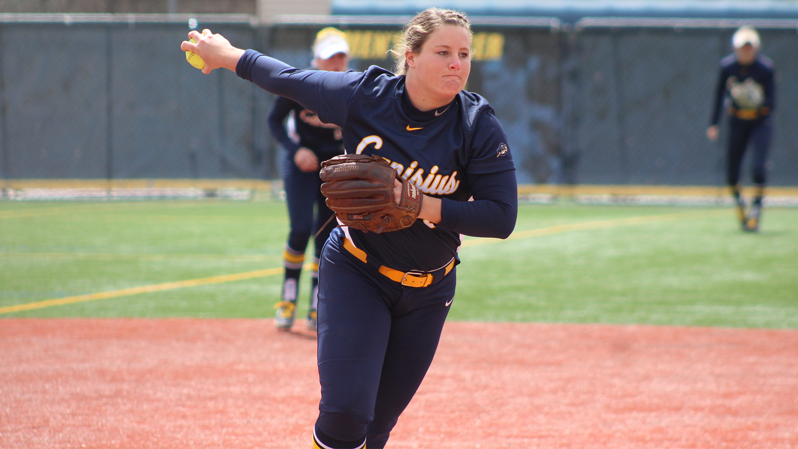 Lauren Castro - Softball - Canisius University Athletics