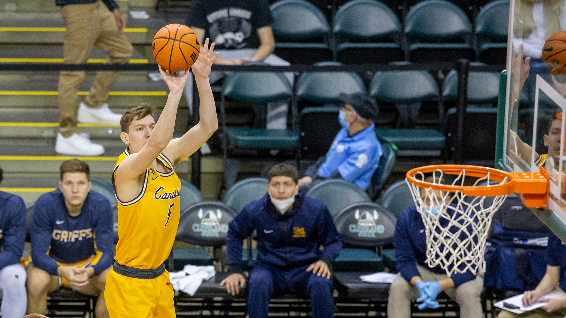 Siem Uijtendaal - Men's Basketball - Canisius University Athletics