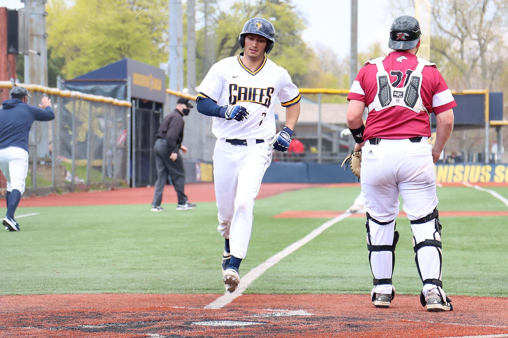 Five-Run Fifth Lifts Baseball Over Pittsburgh - Canisius University ...