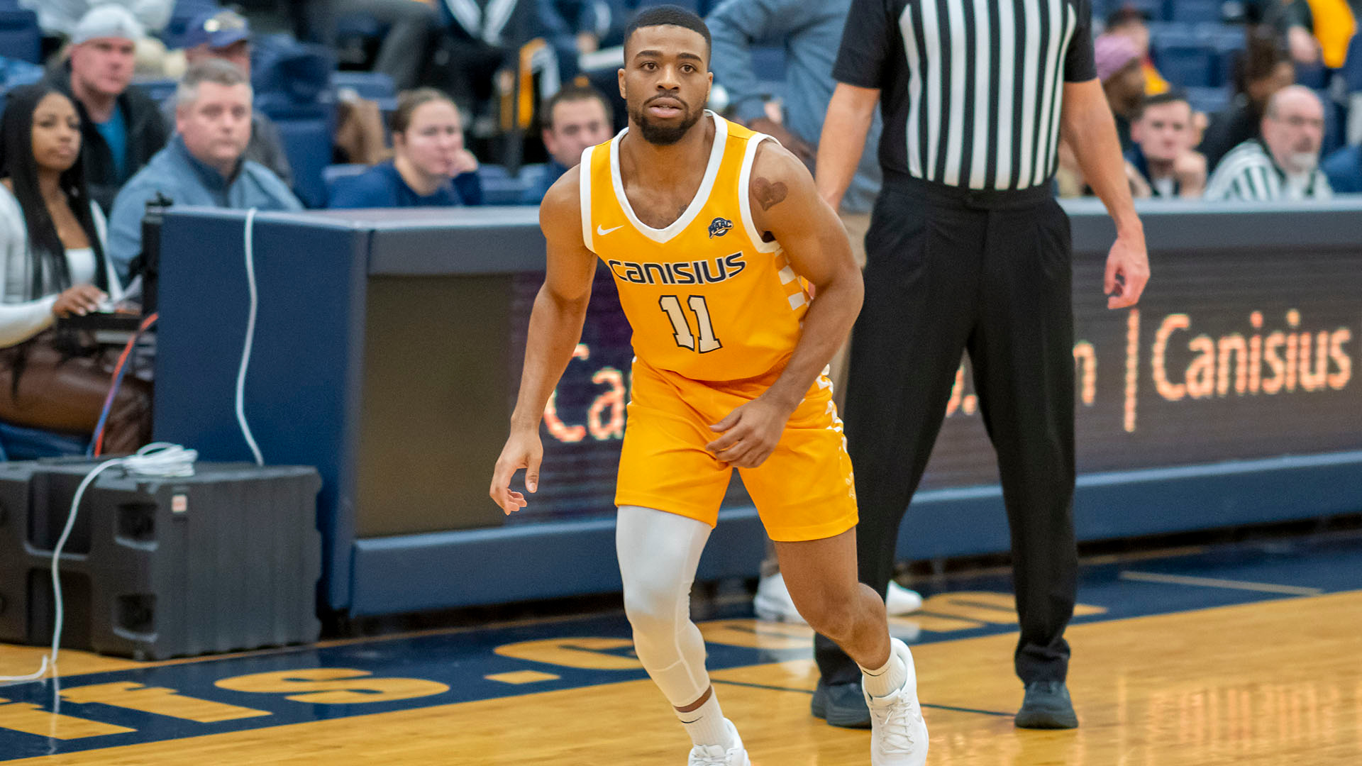 Davon Ware - Men's Basketball - Canisius University Athletics
