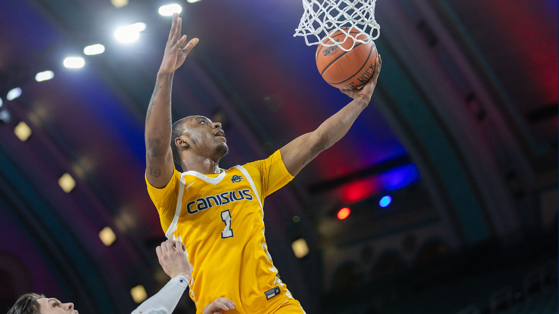 Men’s Basketball Controls Mount St. Mary’s in MAAC Tournament Victory ...