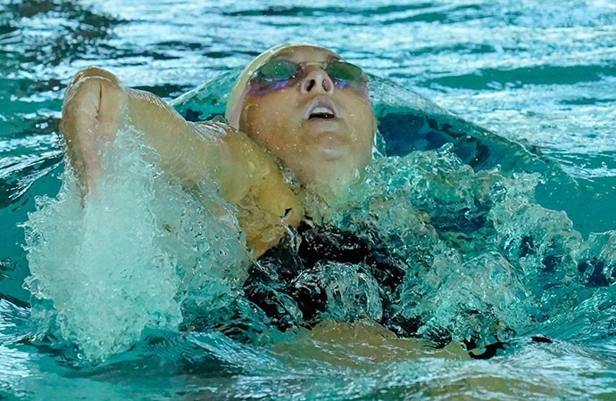 Adrienne Morrow - Women's Swimming and Diving - University of the ...