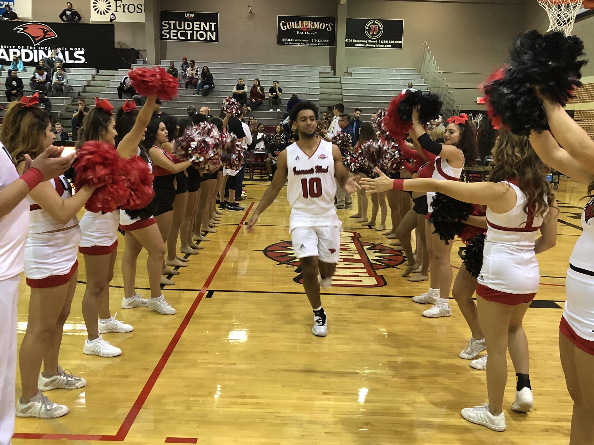 UIW men's basketball defeats UT Tyler, 66-54 - University of the ...