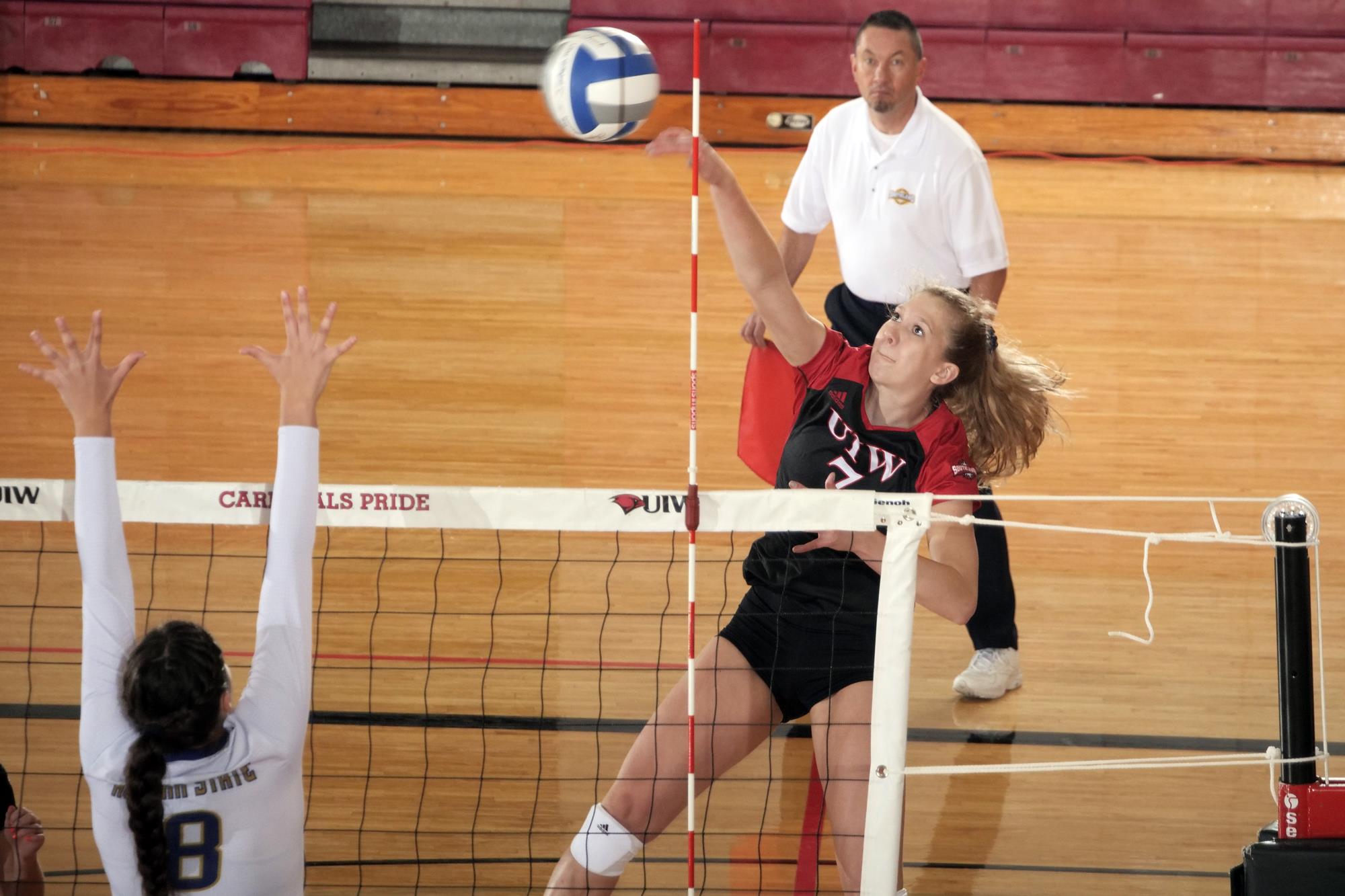 Julia Monday - Women's Volleyball - University of the Incarnate Word ...