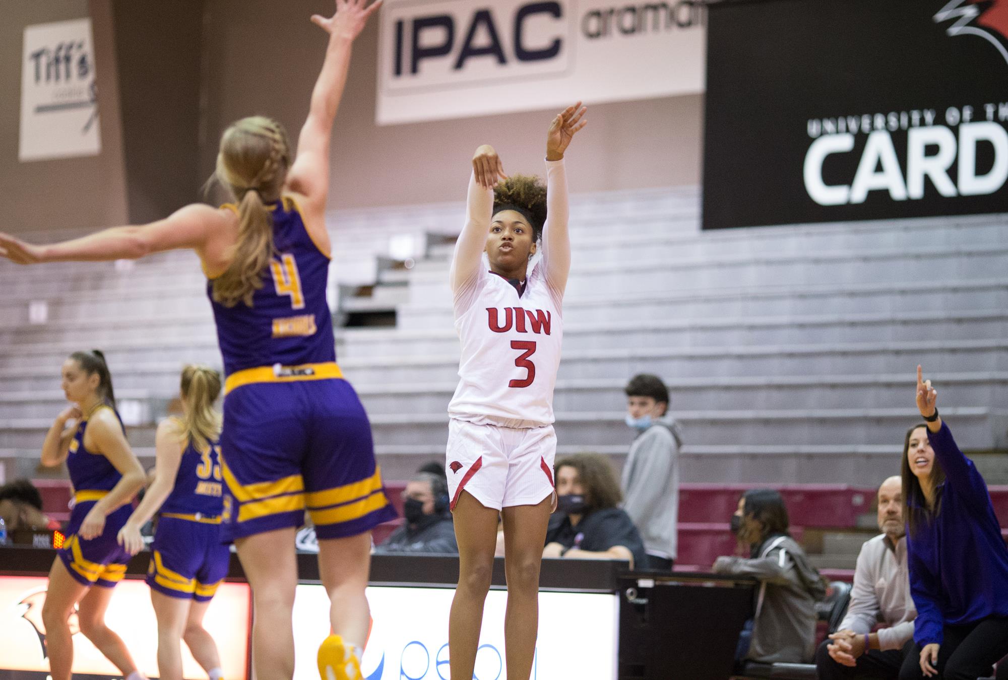 UIW Defeats Western Illinois University - University of the Incarnate ...