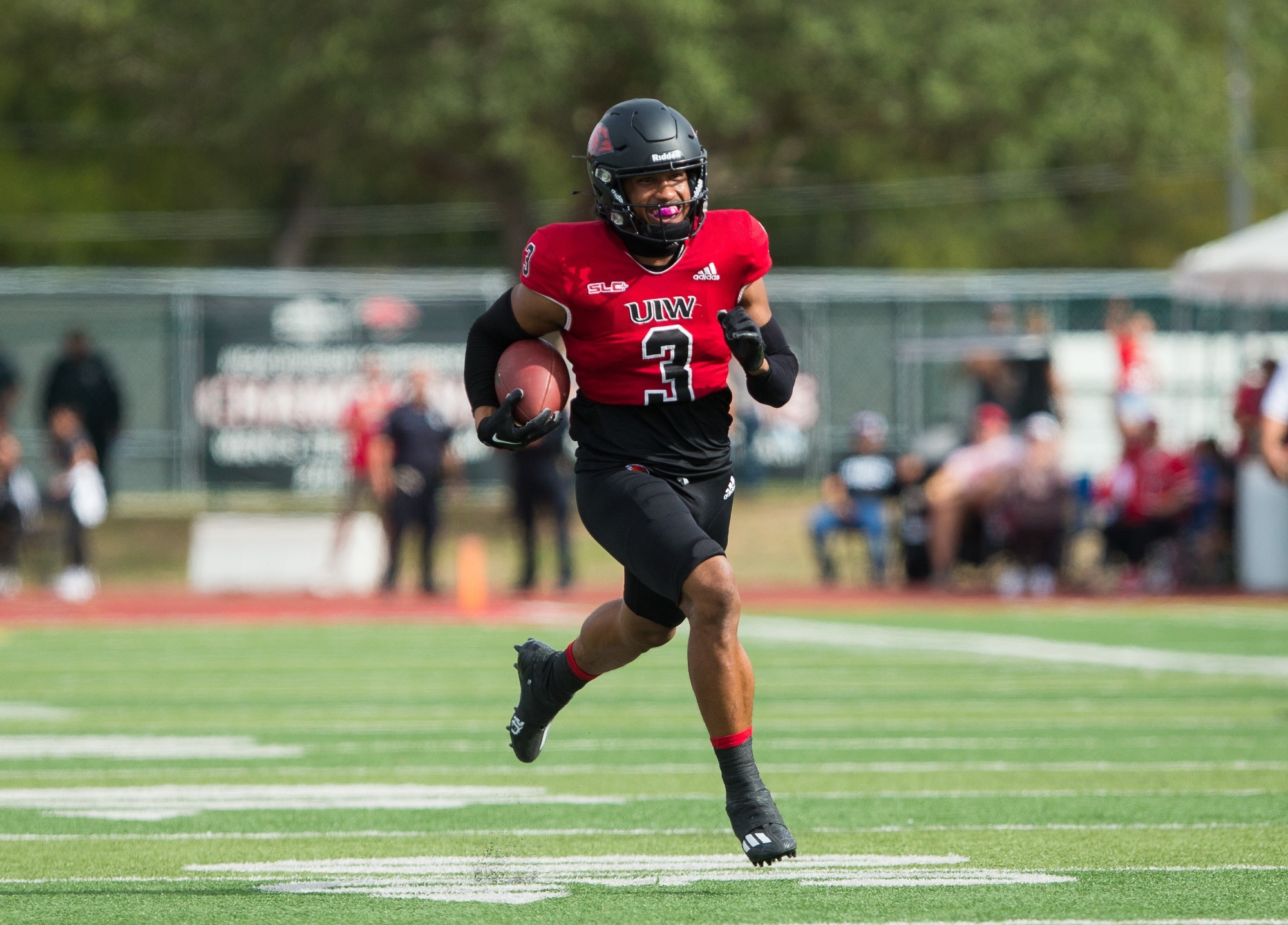 Mason Chambers - Football - University of the Incarnate Word Athletics
