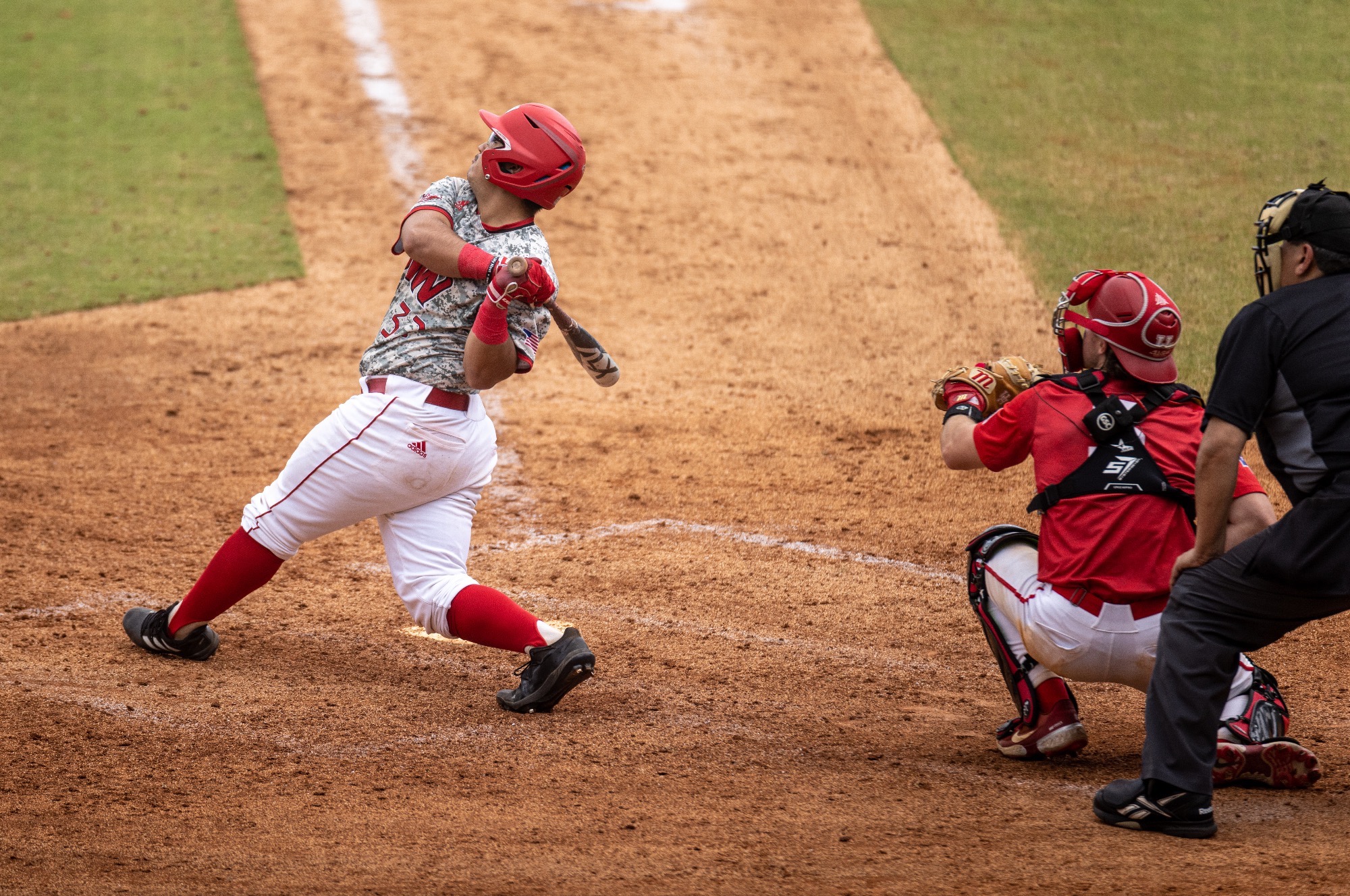 Baseball Picks Up Second Conference Series Win - University of the ...