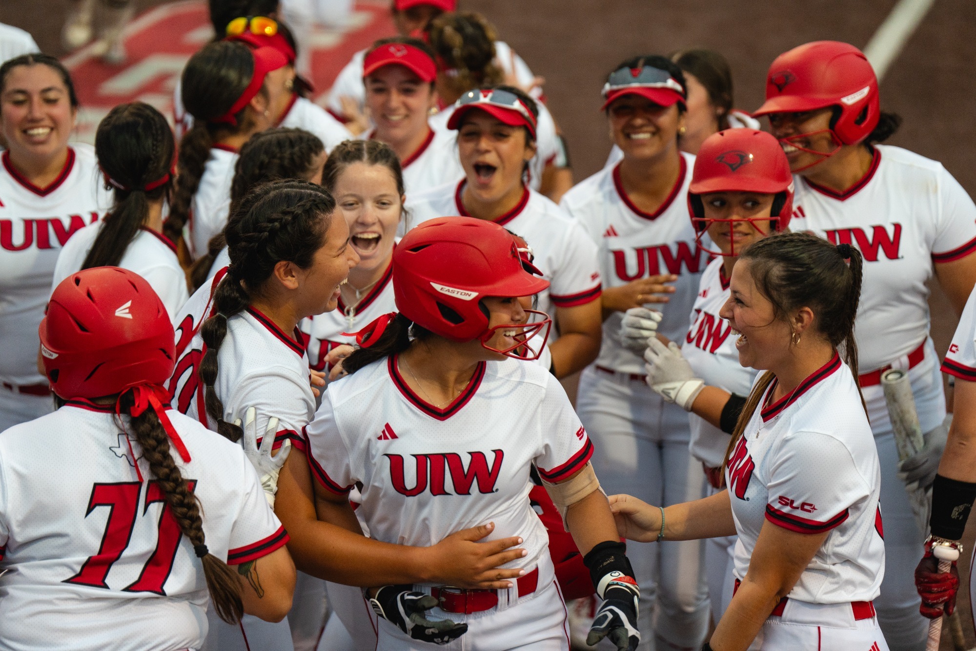 Softball Stays Sharp after Second Week of Play - University of the ...