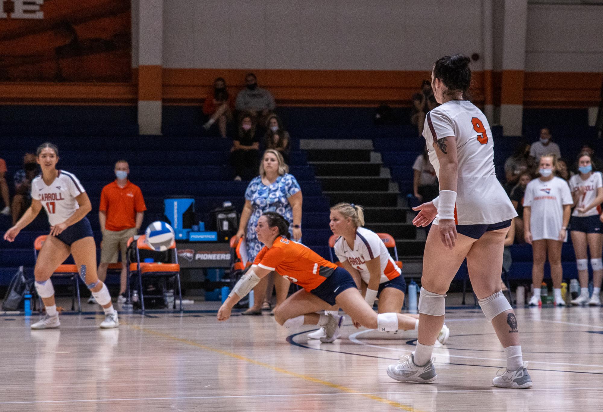 Caitlin Laird - 2022 - Women's Volleyball - Carroll University Athletics
