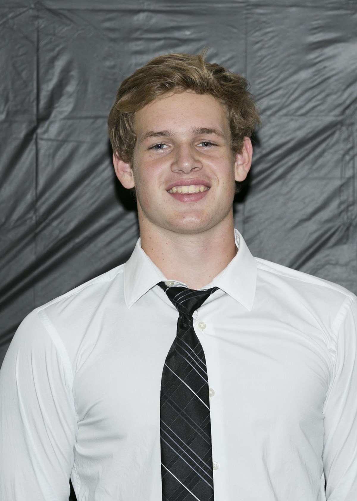 Boy's Swimming: Cole Named Globe Athlete Of The Week - Carthage High ...