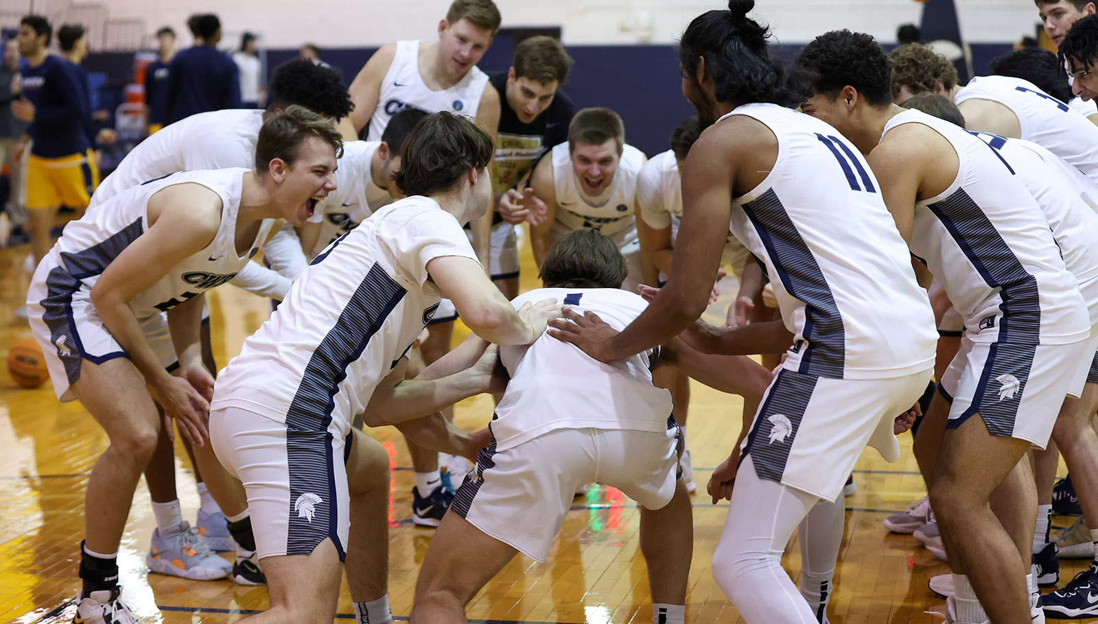#21 CWRU Men's Basketball Takes Sole Possession of First in UAA with 75 ...