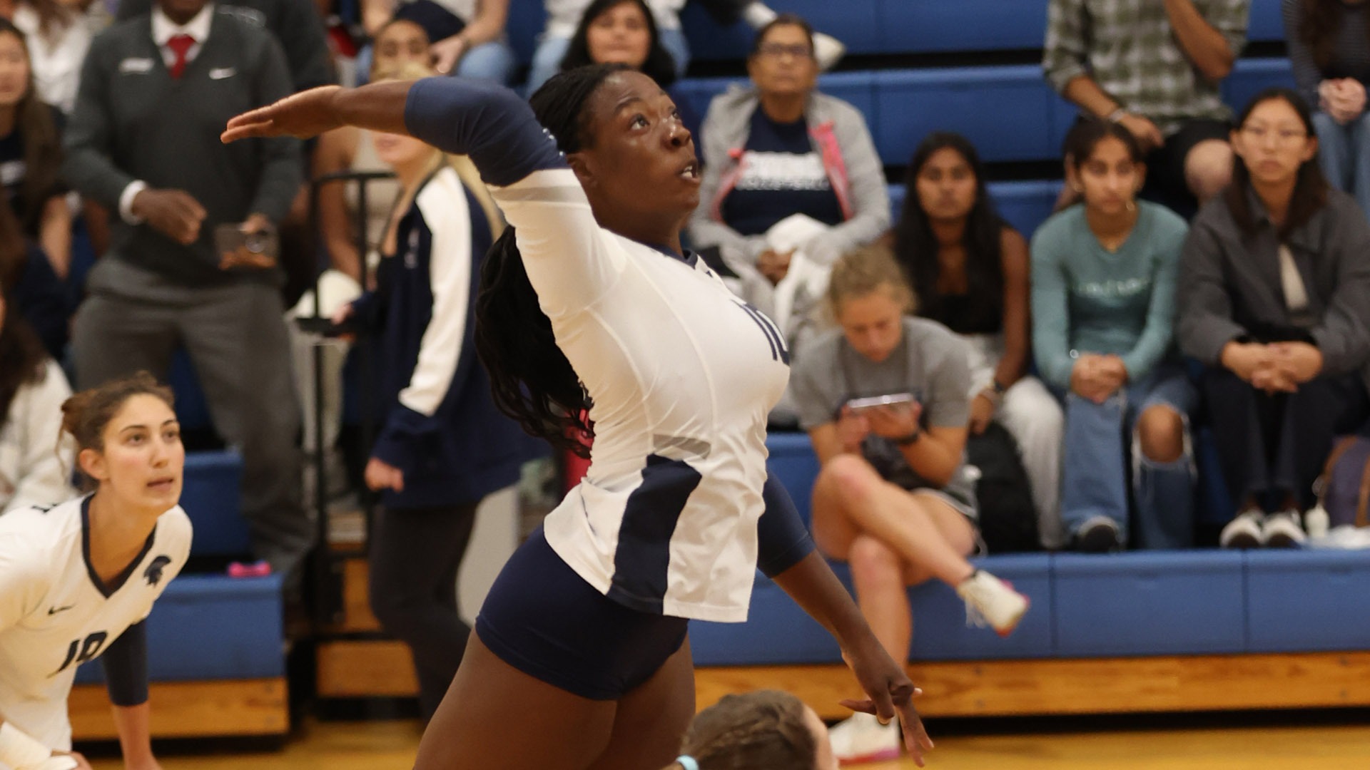Jennifer Ngo - 2023 - Volleyball - CWRU Athletics