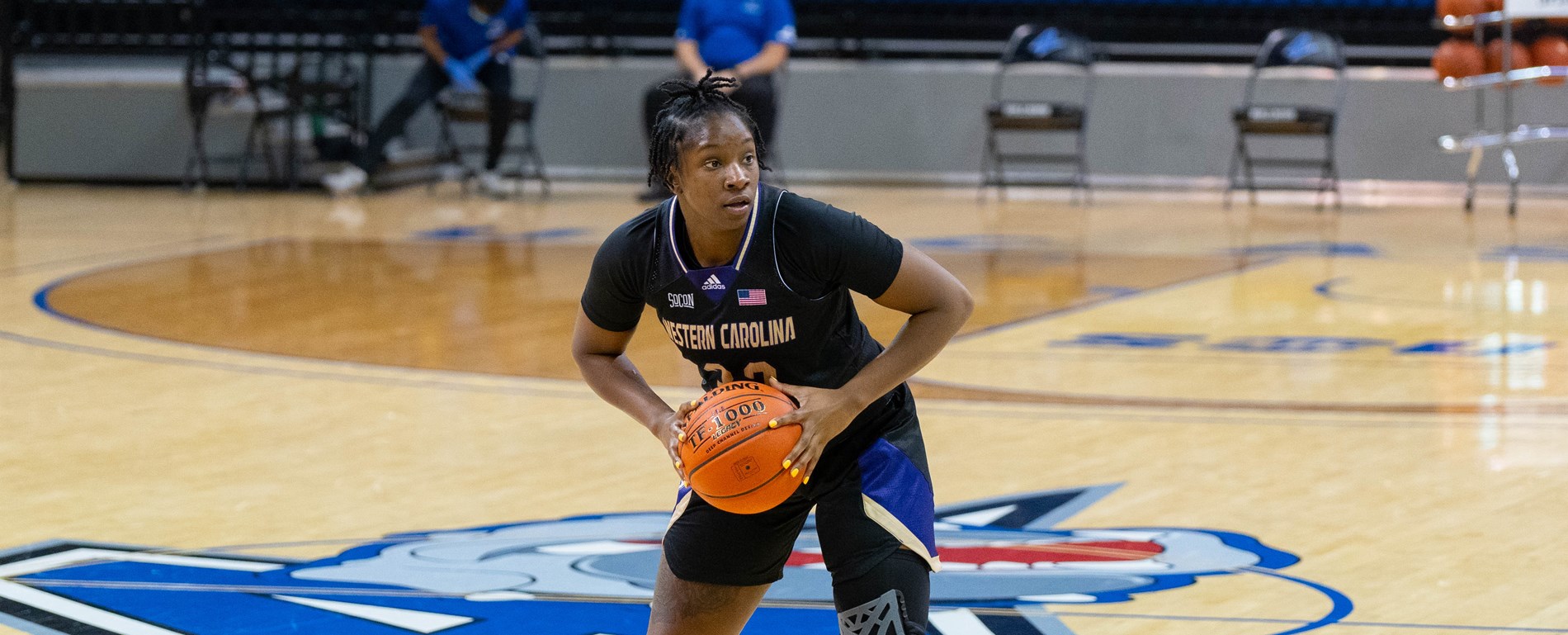 Tembre Moates - 2021-22 - Women's Basketball - Western Carolina University