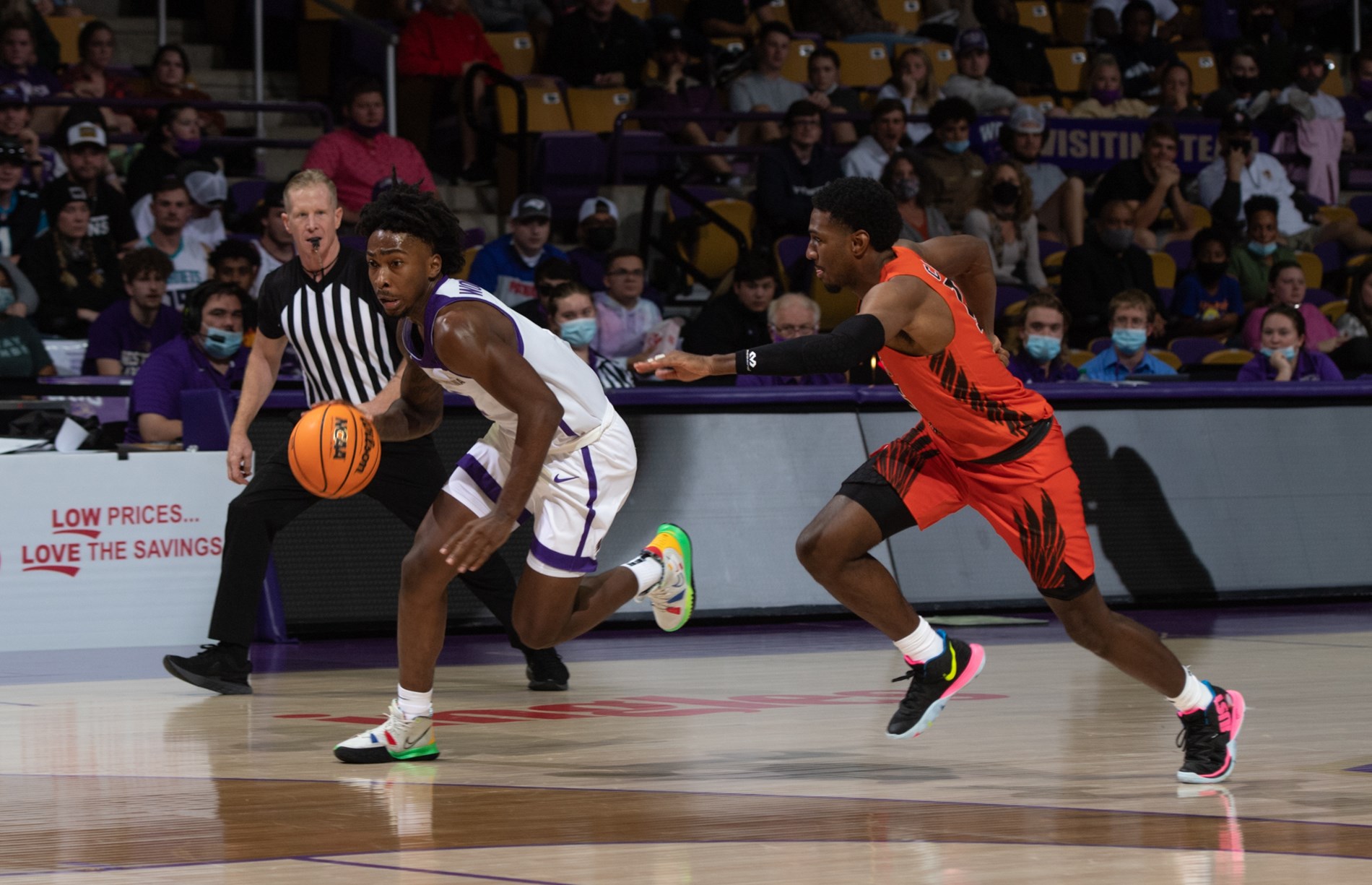 Vonterius Woolbright - 2023-24 - Men's Basketball - Western Carolina ...