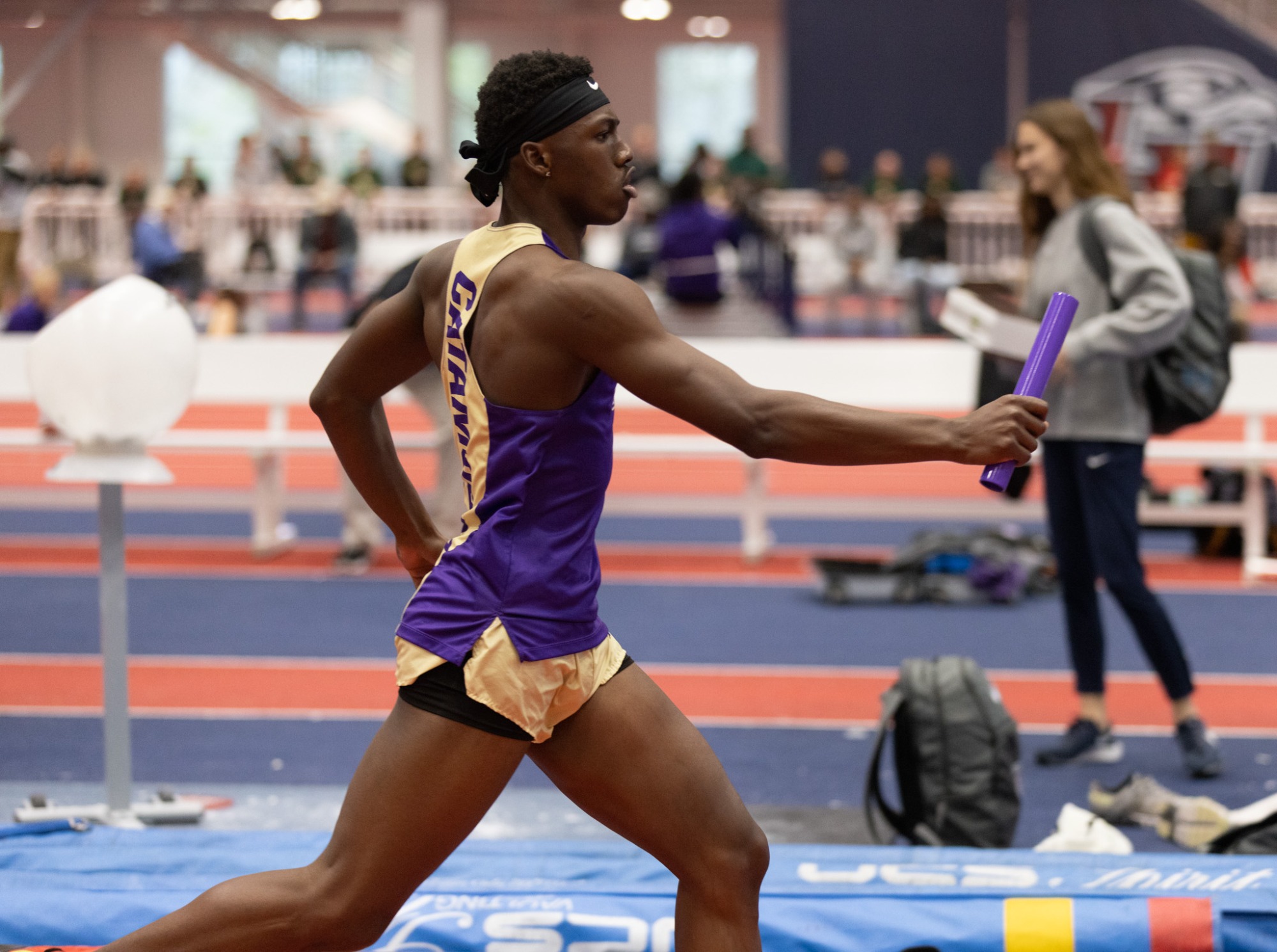 Men's 4x400m Team, John Davis Highlight WCU at Brant Tolsma Invite ...