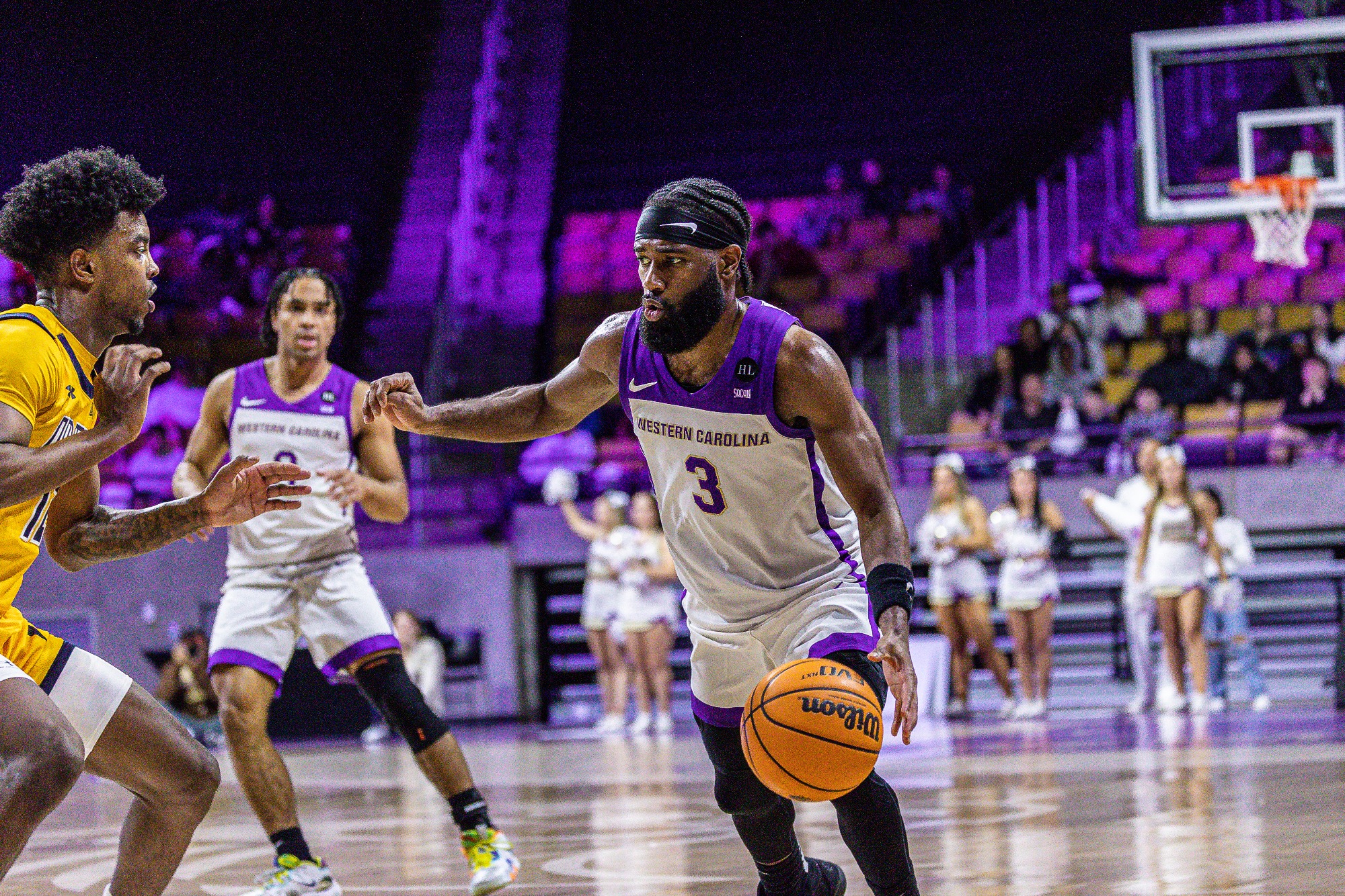 Catamounts Clipped by UNCG in Overtime, 85-82 - Western Carolina University