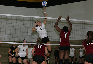 Meredith Ballard - Volleyball - Colorado College Athletics
