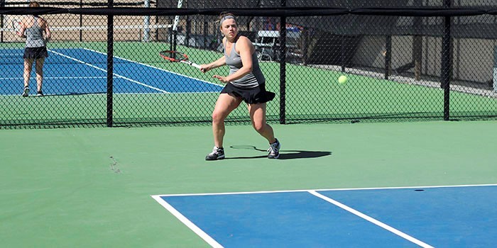Maddie Cahill-Sanidas - Women's Tennis - Colorado College Athletics
