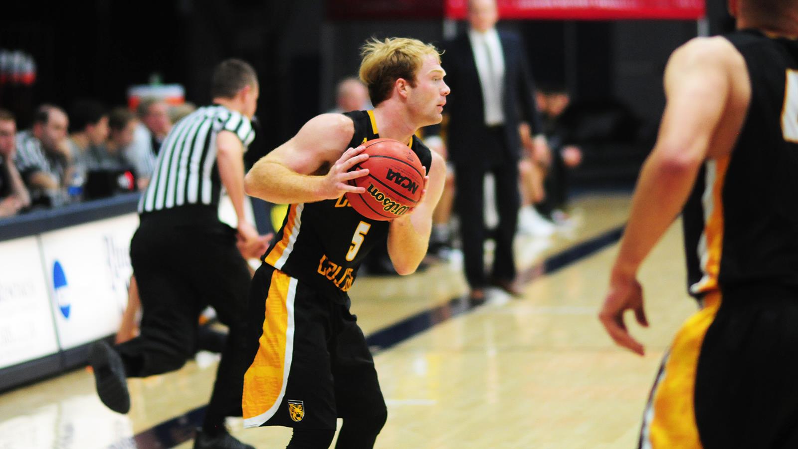 Bobby Roth - Men's Basketball - Colorado College Athletics