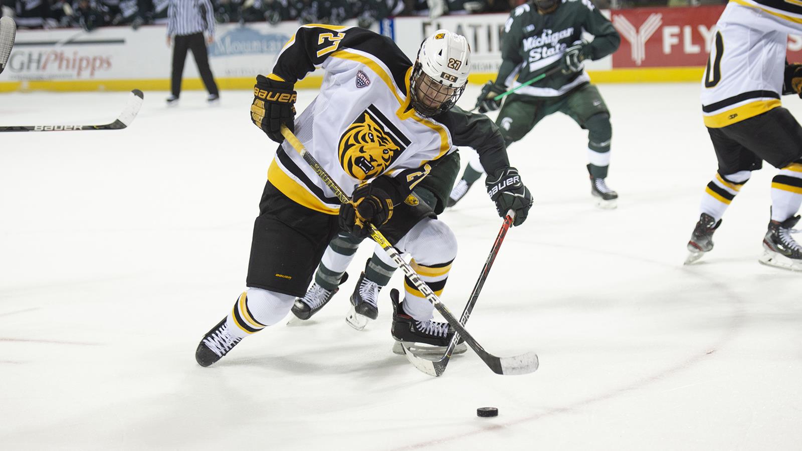 Josiah Slavin - Men's Ice Hockey - Colorado College Athletics