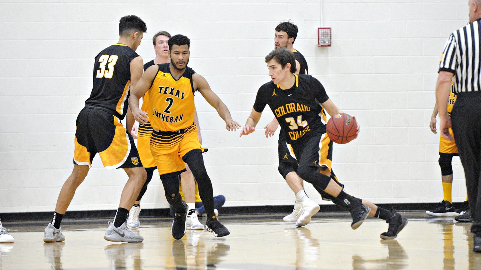 Aaron Acosta - Men's Basketball - Colorado College Athletics
