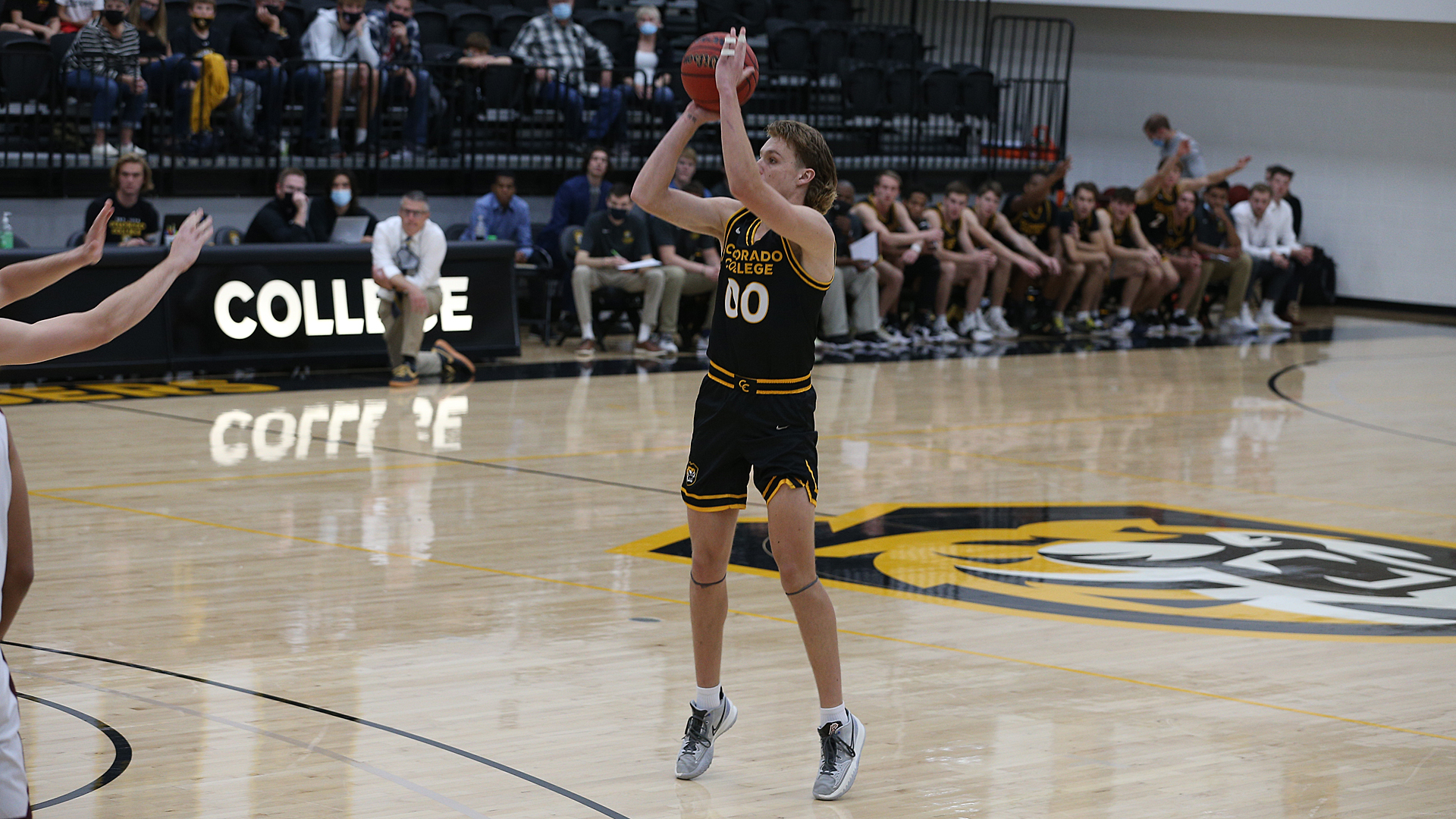 Sam Kinney - Men's Basketball - Colorado College Athletics