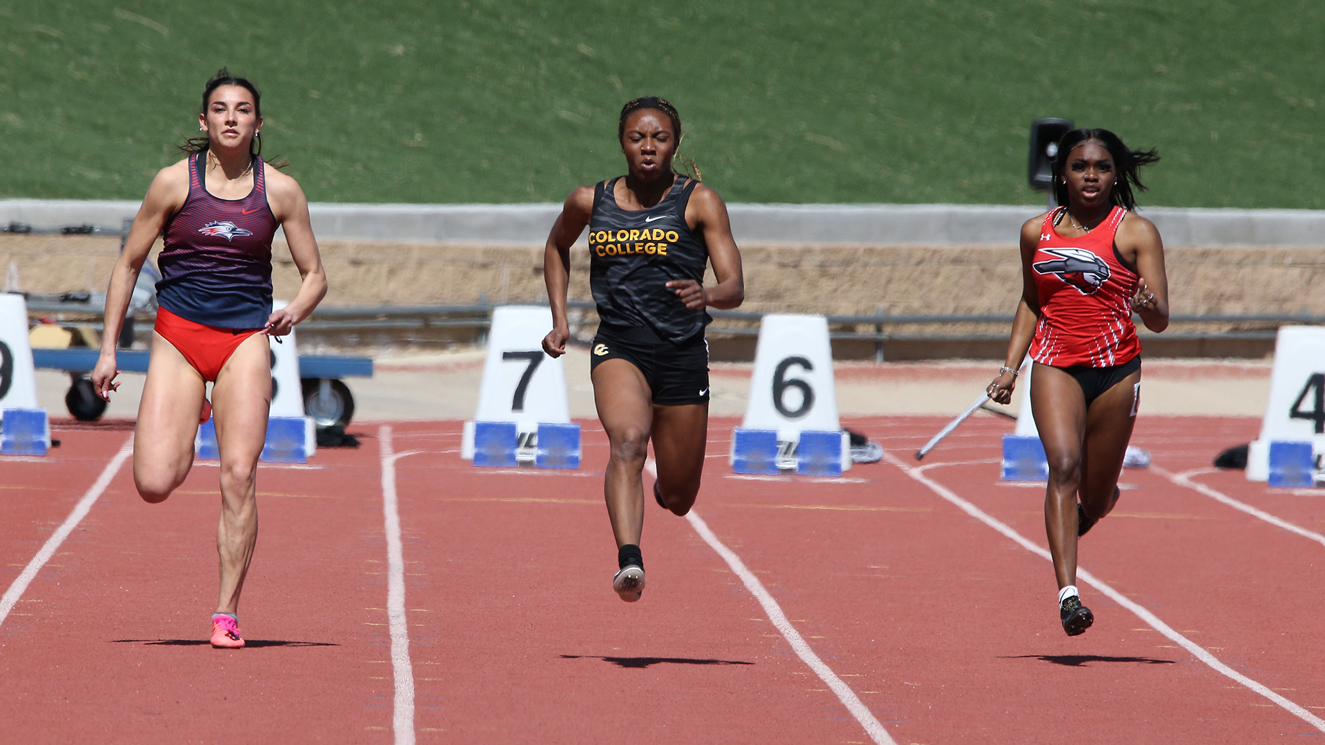 Shekinah Oloyede - Women's Track & Field - Colorado College Athletics