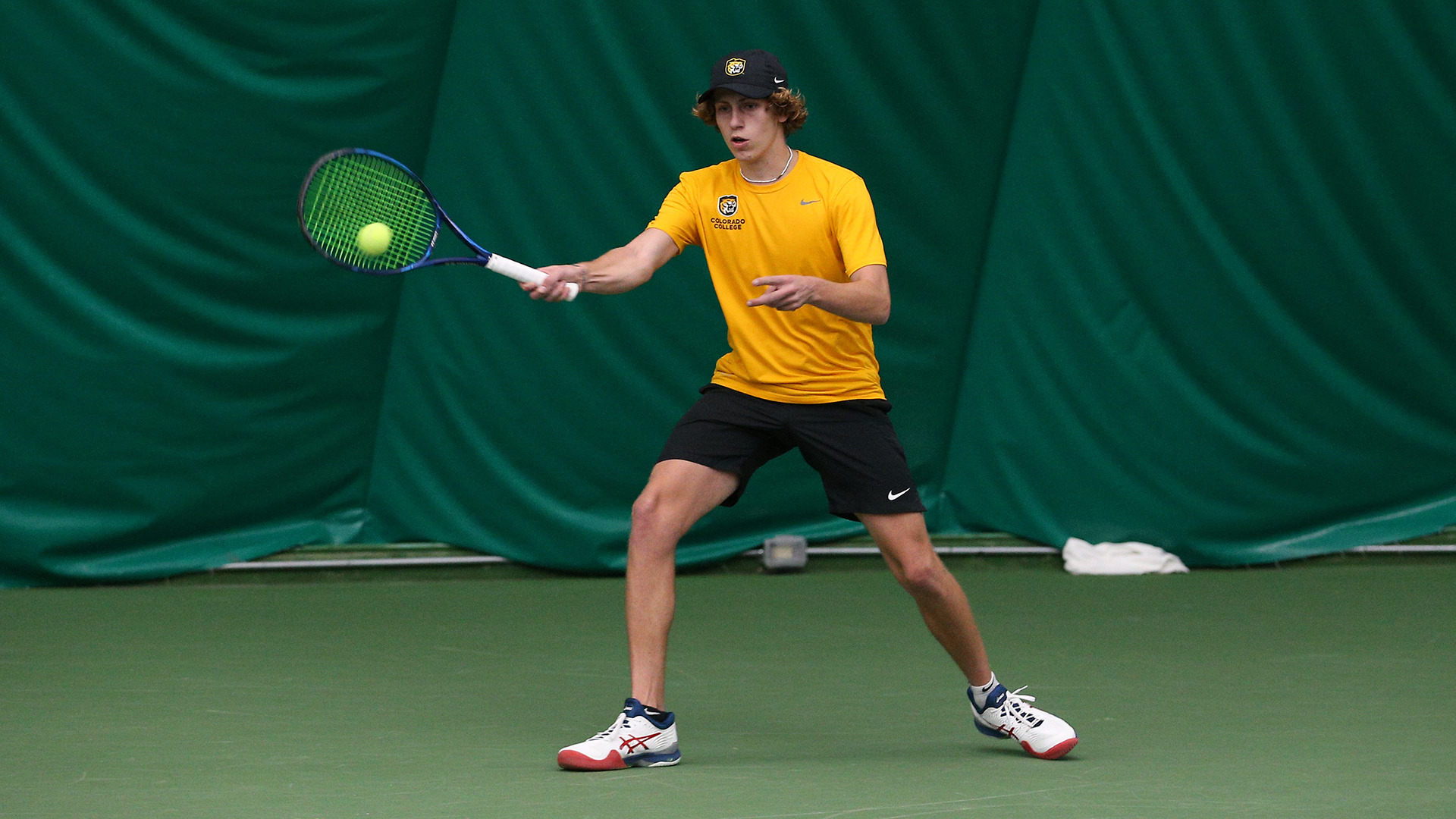 Lubbock Christian Downs Tigers in Dual Match Opener - Colorado College ...