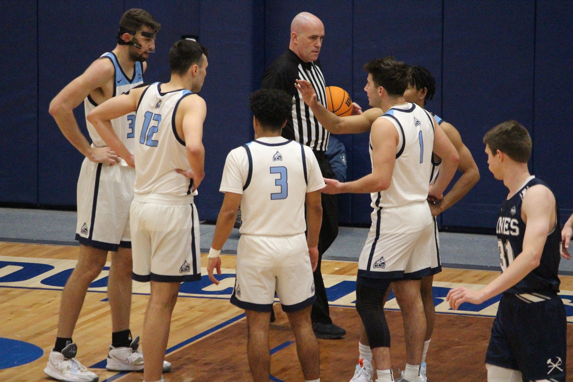 Noah Kon - 2023-24 - Men's Basketball - Colorado Christian University ...