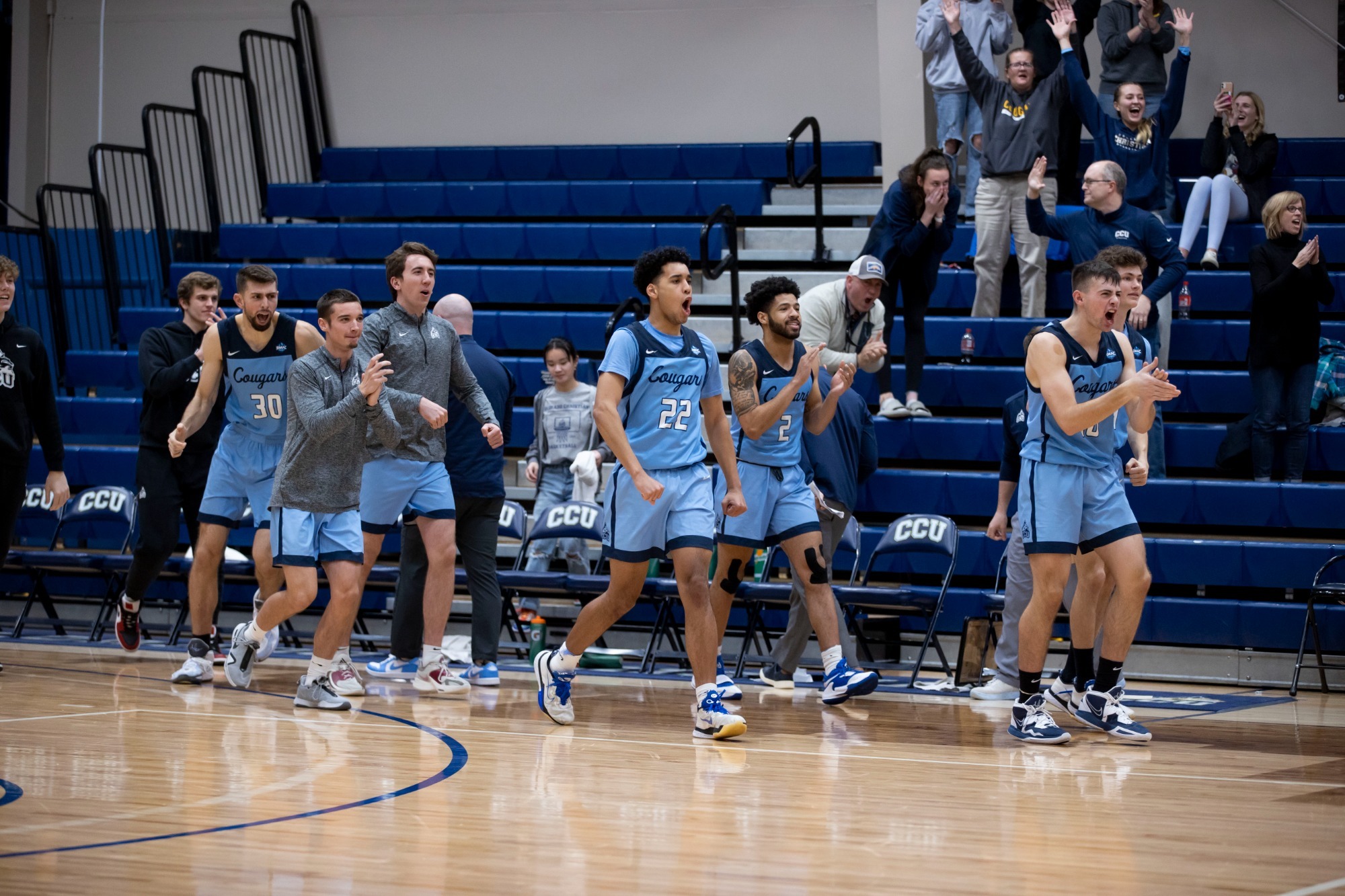 MBB Mauls Grizzlies at Home - Colorado Christian University Athletics