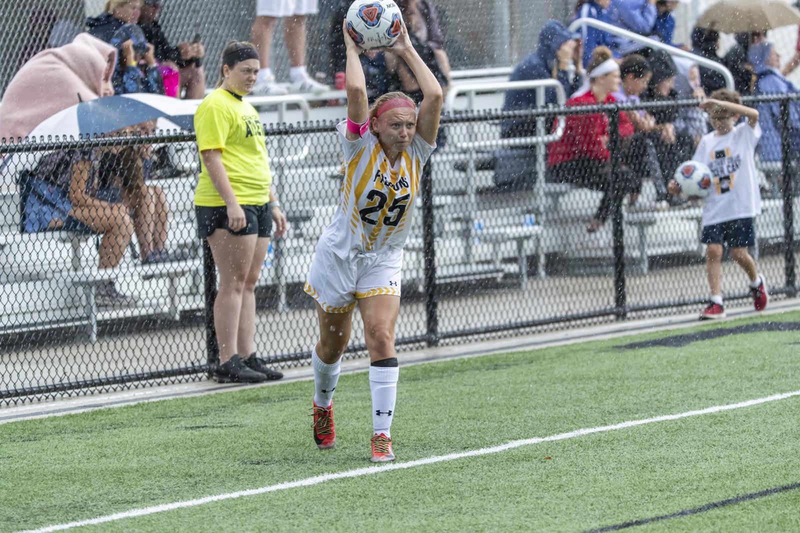 Avery Huston - 2021-22 - Soccer - Cedar Crest College Athletics