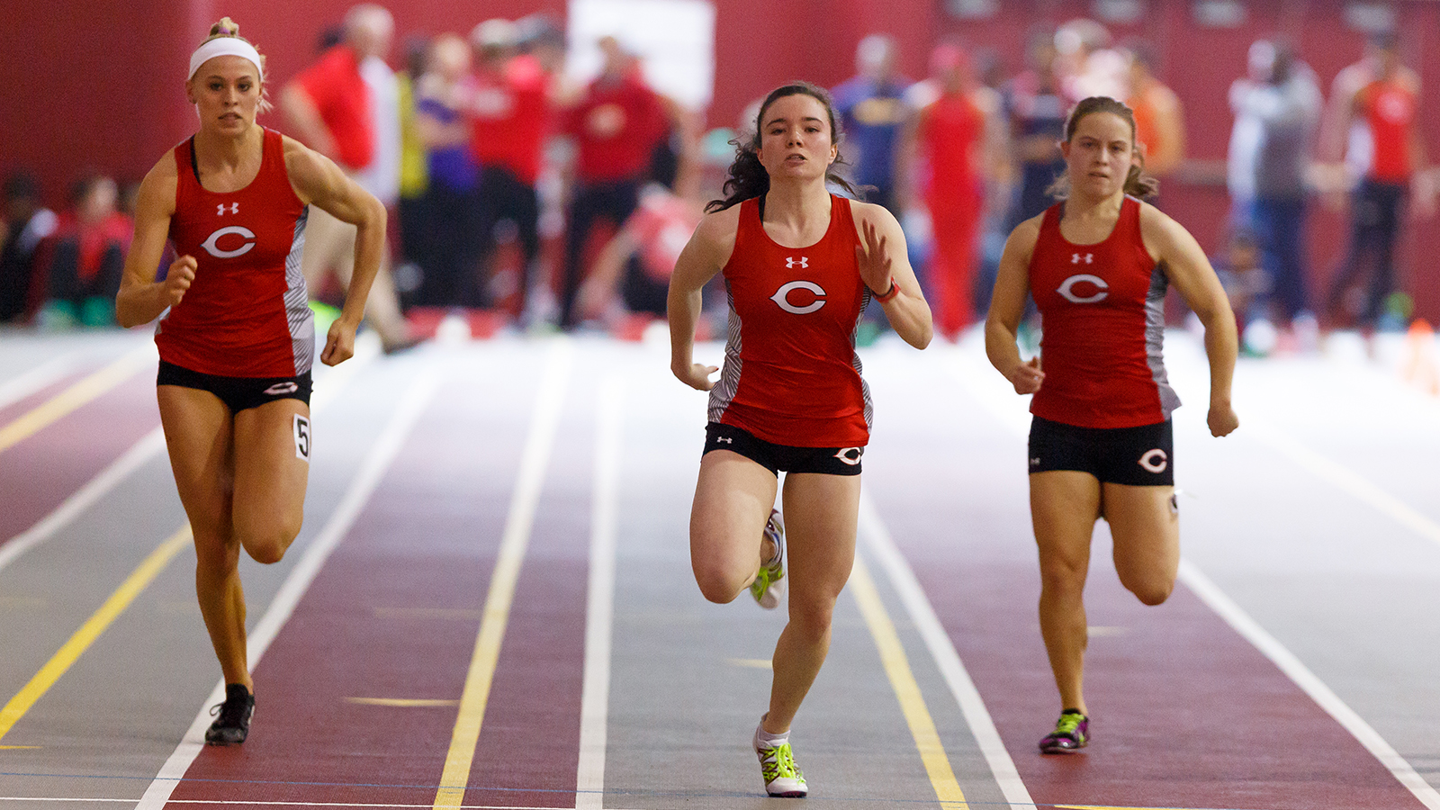 Abi Davis - Women's Track and Field - Central College Athletics