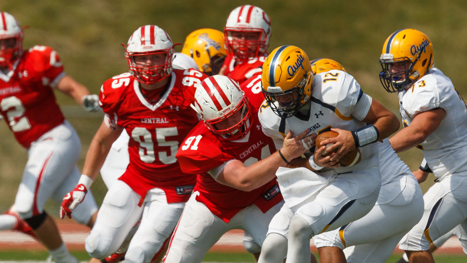 Wesley Wheat - Football - Central College Athletics