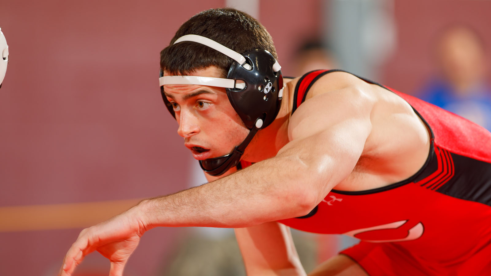 Elden Esterly - Men's Wrestling - Central College Athletics