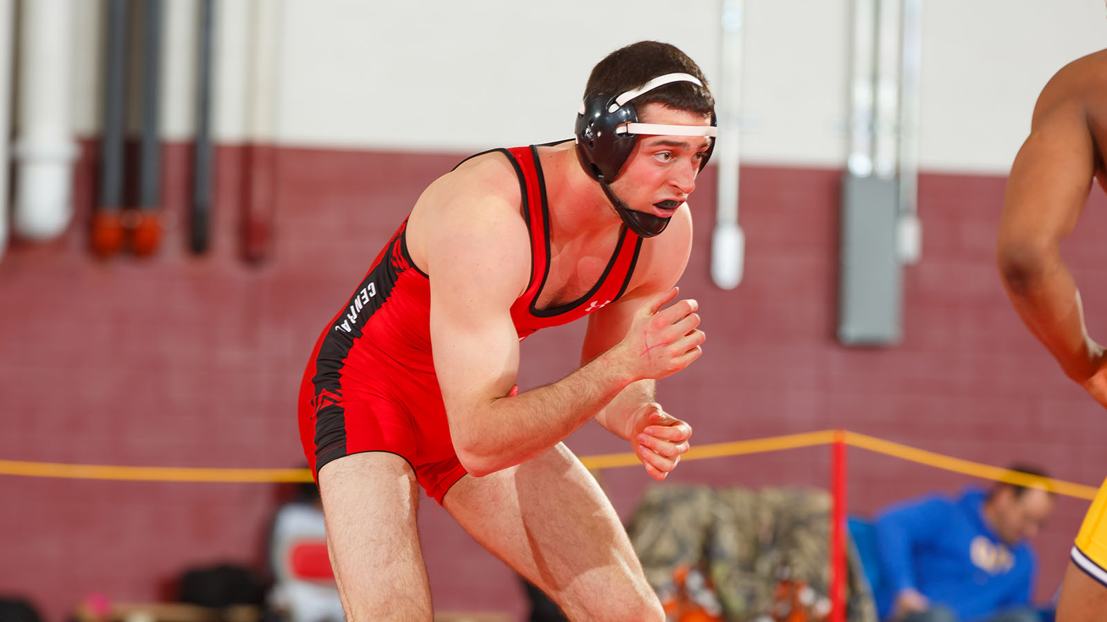 Elden Esterly - Men's Wrestling - Central College Athletics