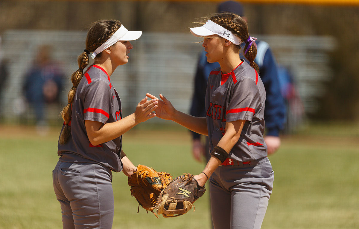 No-hitter marks end to Central softball NCAA tourney trail - Central ...