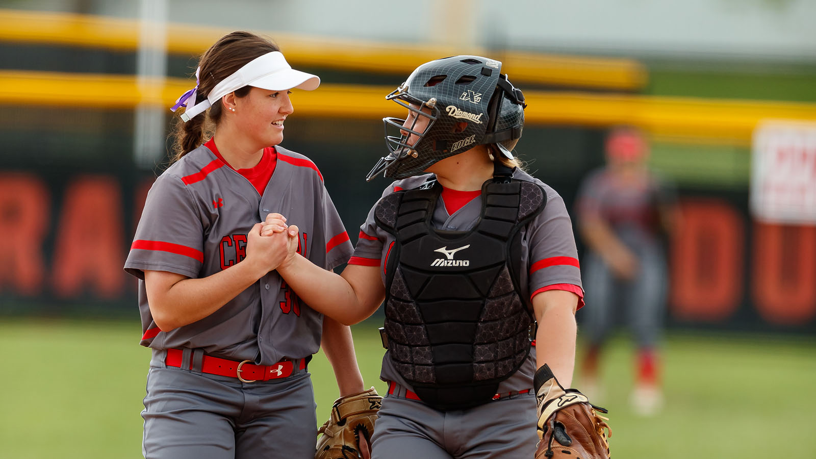 Kylie Olson - Softball - Central College Athletics