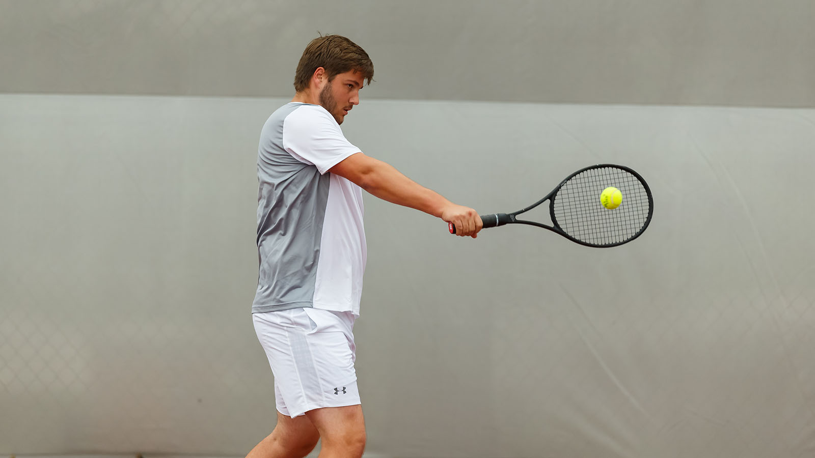 Central men’s tennis season opens with a loss - Central College Athletics
